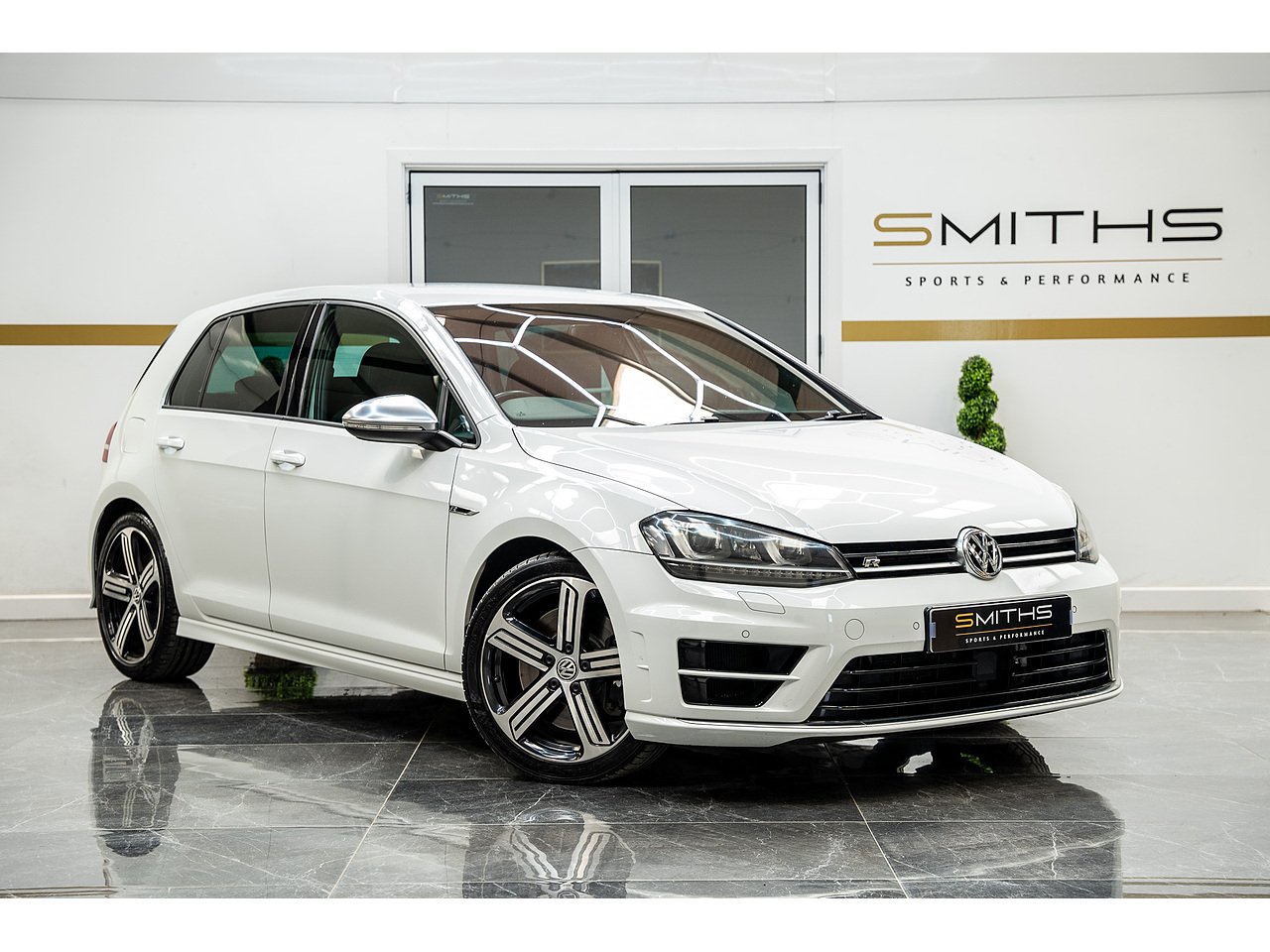 Used 2014 Volkswagen Golf TSI BlueMotion Tech R For Sale (U530) | Smiths Sports & Performance