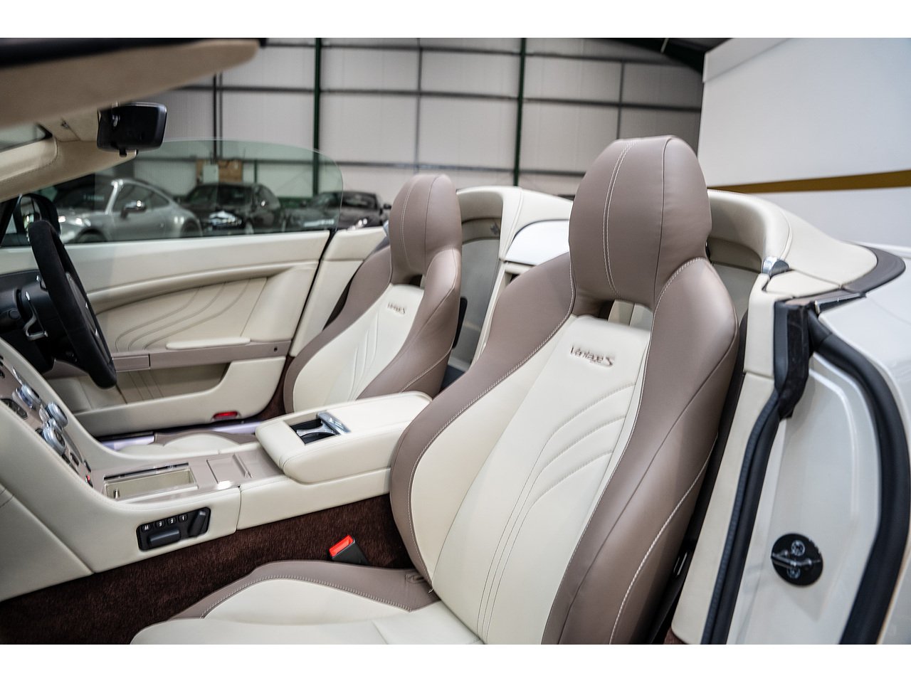 Used 2016 Aston Martin Vantage V8 S For Sale (U564) | Smiths Sports & Performance