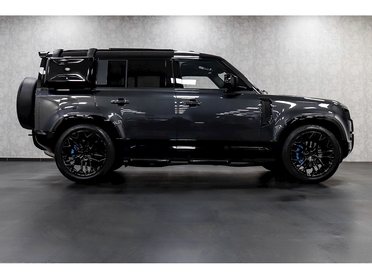 Used 2022 Land Rover Defender 110 D250 MHEV X-Dynamic SE For Sale in ...