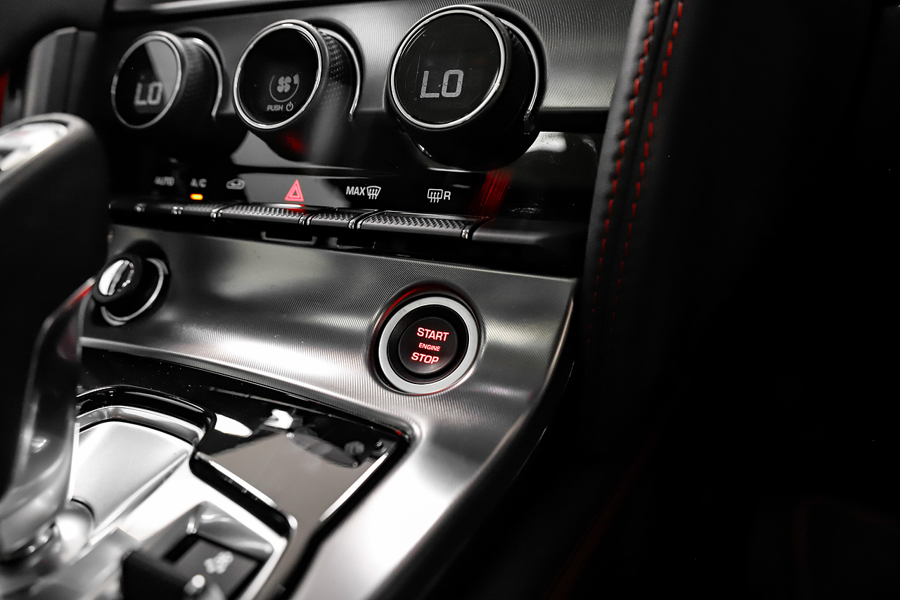 Used 2022 Jaguar F-Type i For Sale in West Yorkshire (U777) | Riviera ...