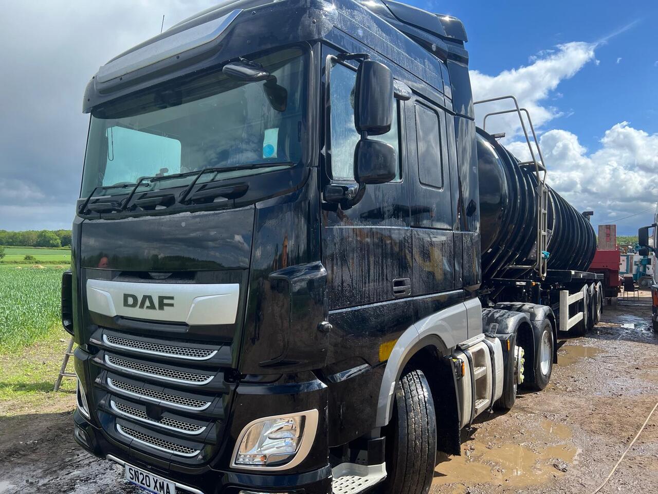 Used 2020 DAF XF 480 FTG Tractor Unit with Crossland Vac Tanker For Sale in Leicestershire (U819 ...