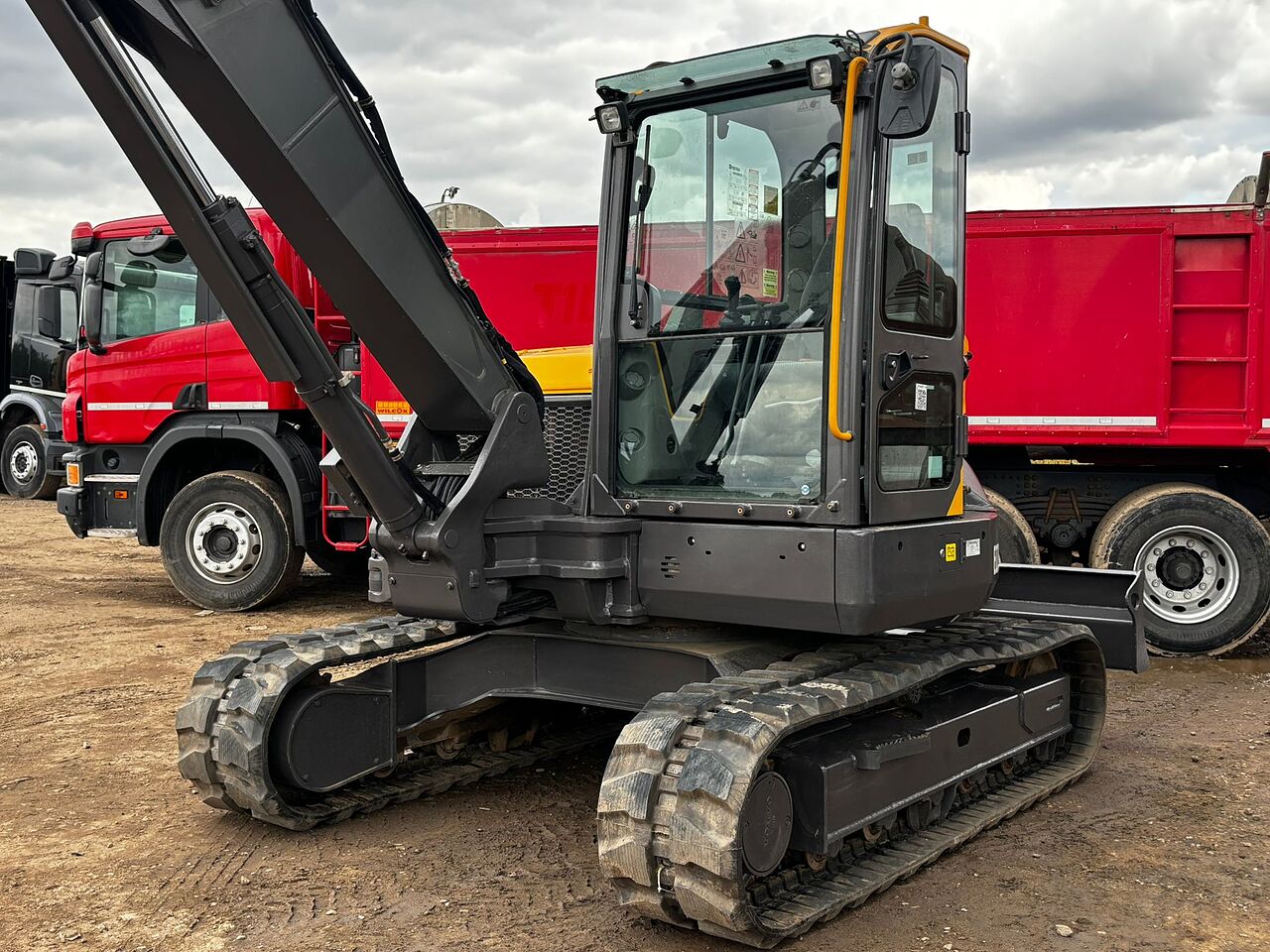 Used 2021 Volvo ECR88D Tracked Excavator For Sale in Leicestershire ...