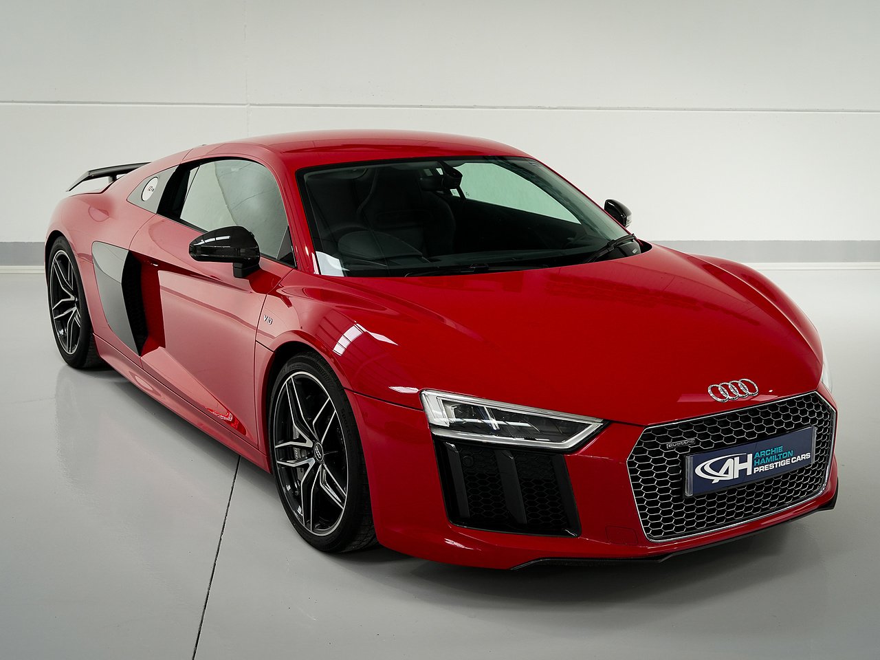 Used 2015 Audi R8 FSI V10 Plus For Sale in Hampshire (U72) | Archie ...