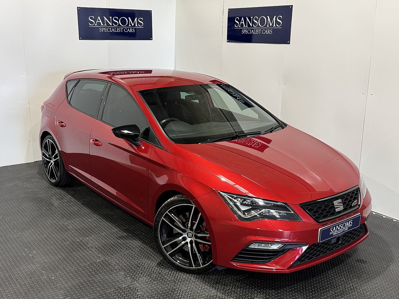 Used 2018 SEAT Leon 2.0 TSI Cupra 300 Hatchback 5dr Petrol DSG Euro 6 (s/s) (300 ps) For Sale ...