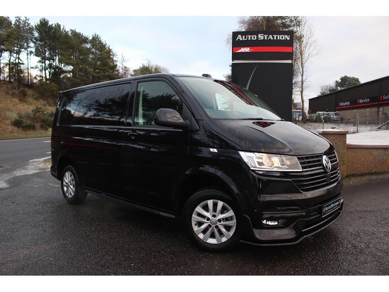 Used 2020 Volkswagen Transporter Transporter 2.0 TDI T28 Highline FWD ...