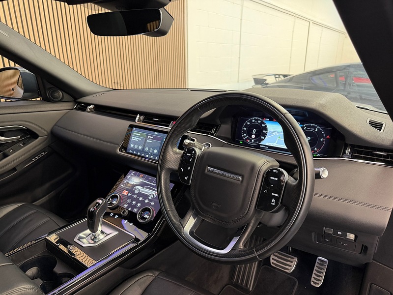Used 2019 Land Rover Range Rover Evoque 2.0 D180 R-Dynamic SE SUV 5dr ...