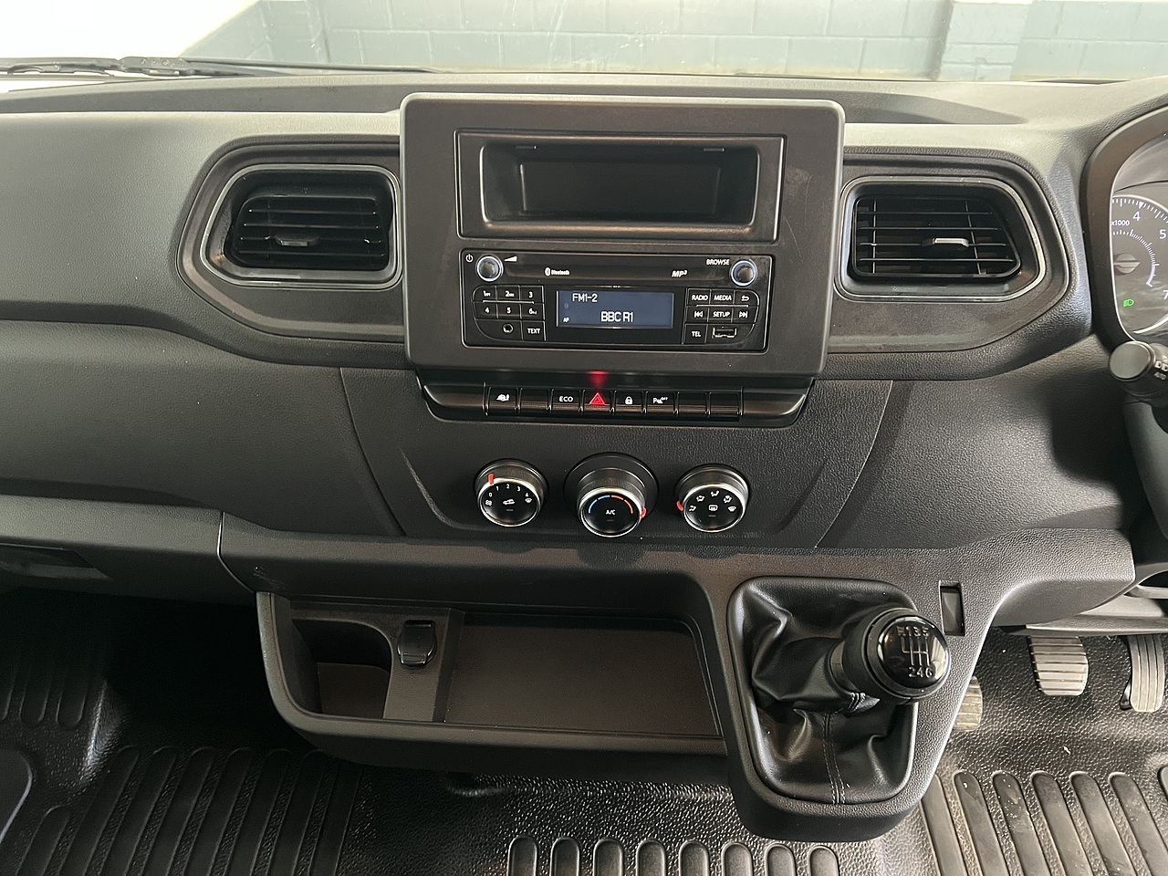 Used 2023 Renault Master Master 2.3 dCi 35 Business+ FWD LWB Medium ...