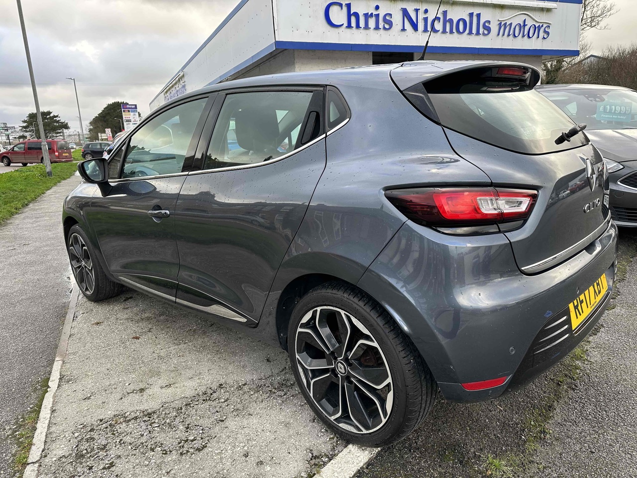 Used 2017 Renault Clio TCe Dynamique S Nav For Sale in Cornwall (U14759 ...