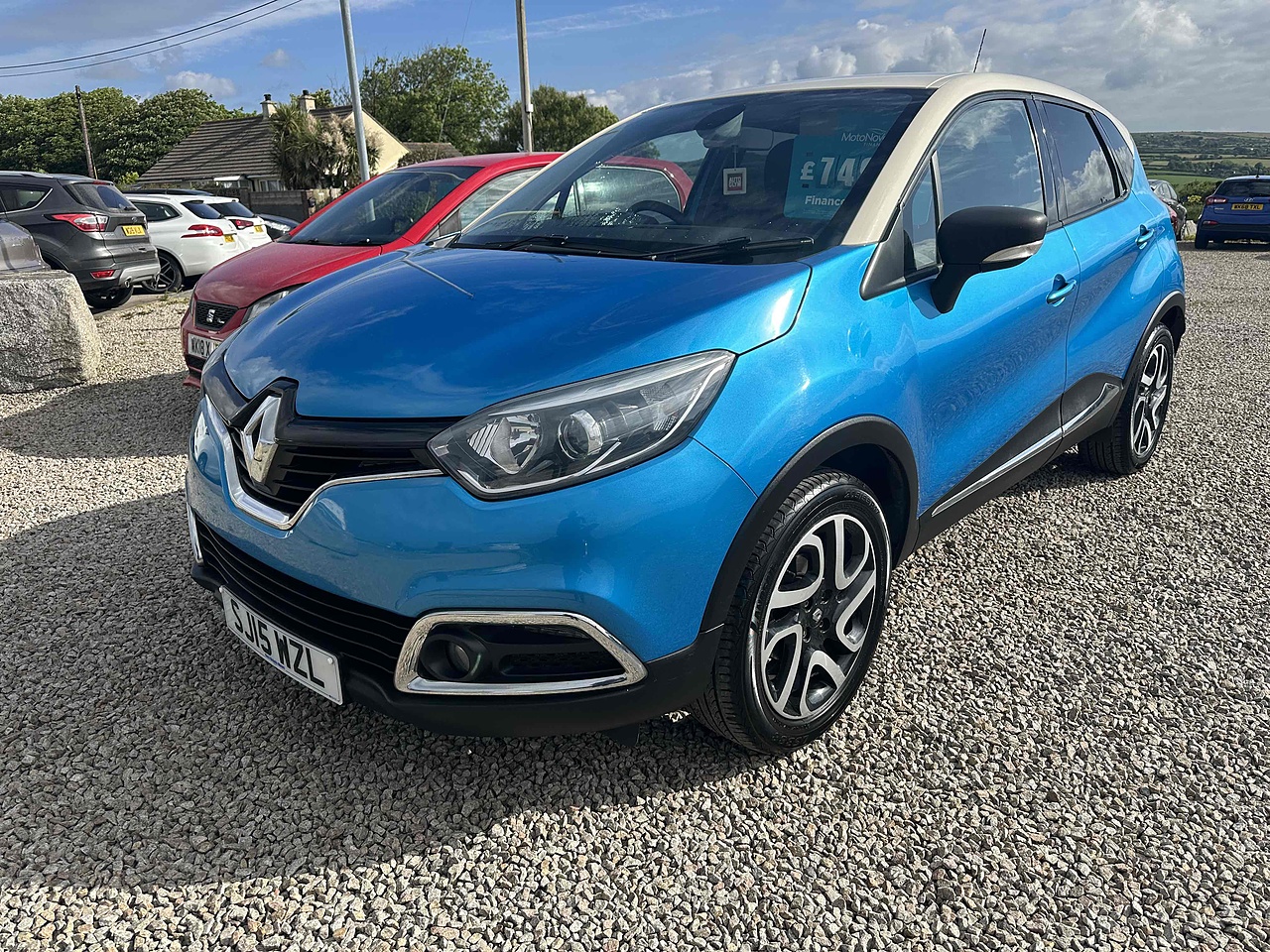 Used 2015 Renault Captur TCe ENERGY Dynamique S MediaNav For Sale in ...