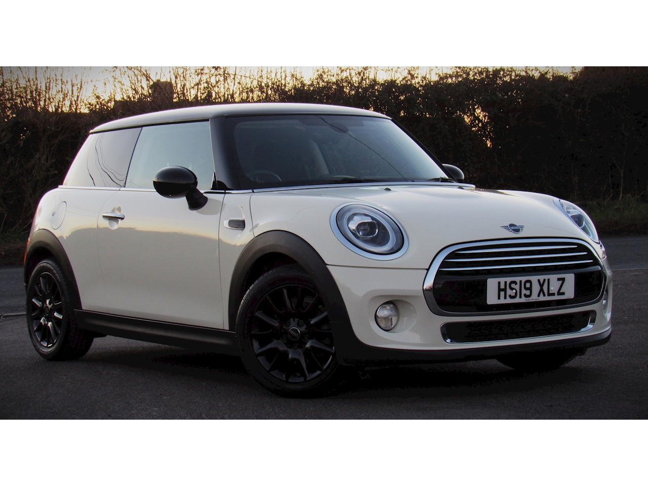 Used 2019 MINI Hatch Cooper Classic For Sale in Dorset (U7678 ...