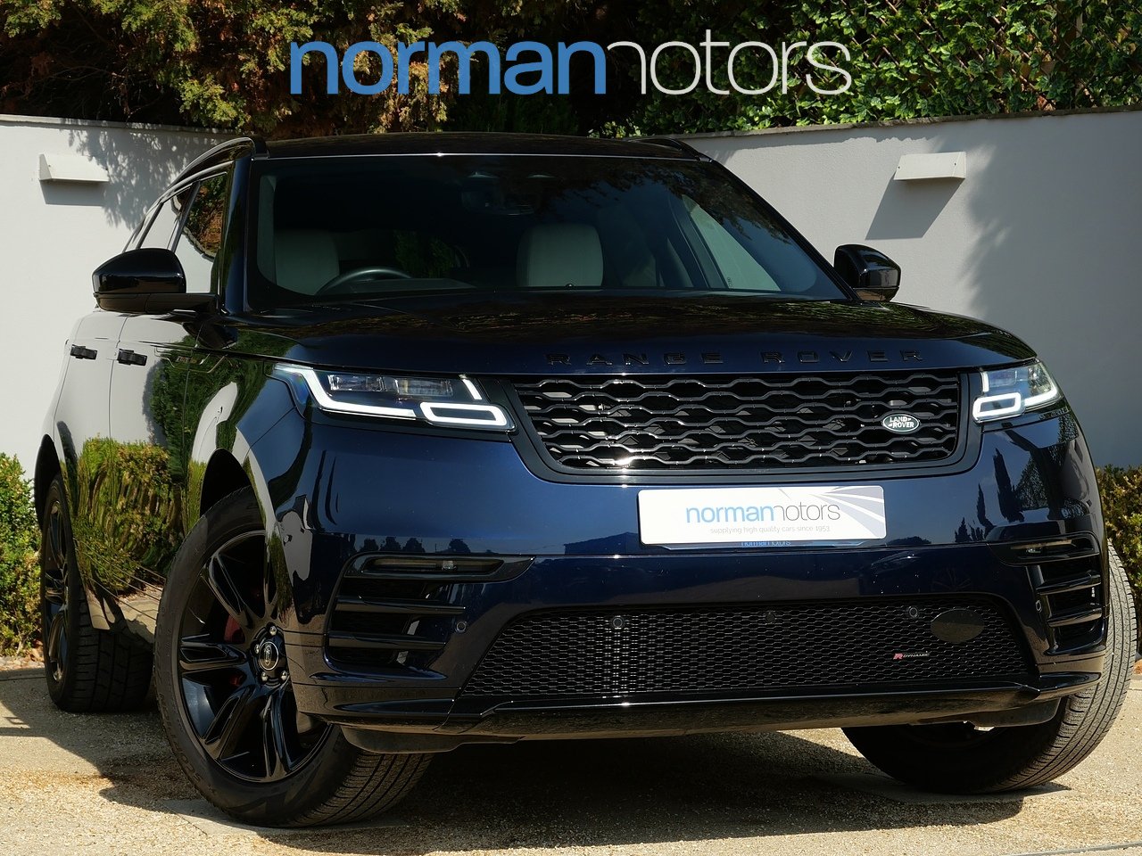 Used 2022 Land Rover Range Rover Velar 2.0 D200 MHEV R-Dynamic SE SUV ...